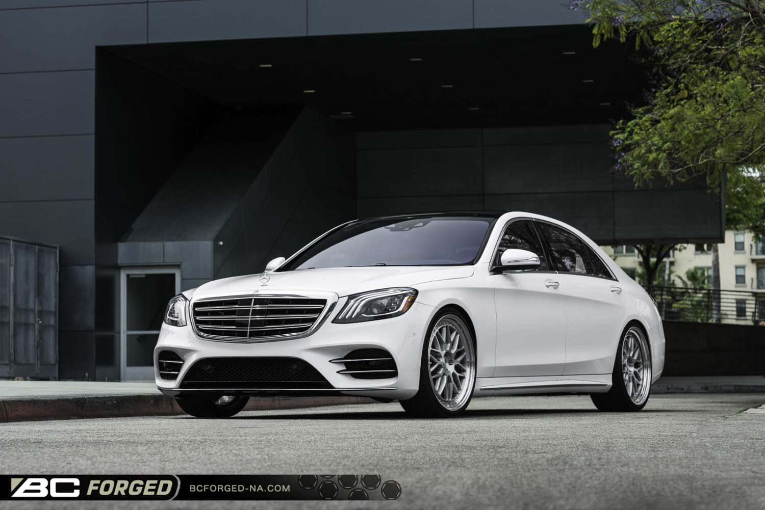 Mercedes-Benz S560 W222 White BC Forged MLE81 | Wheel Front