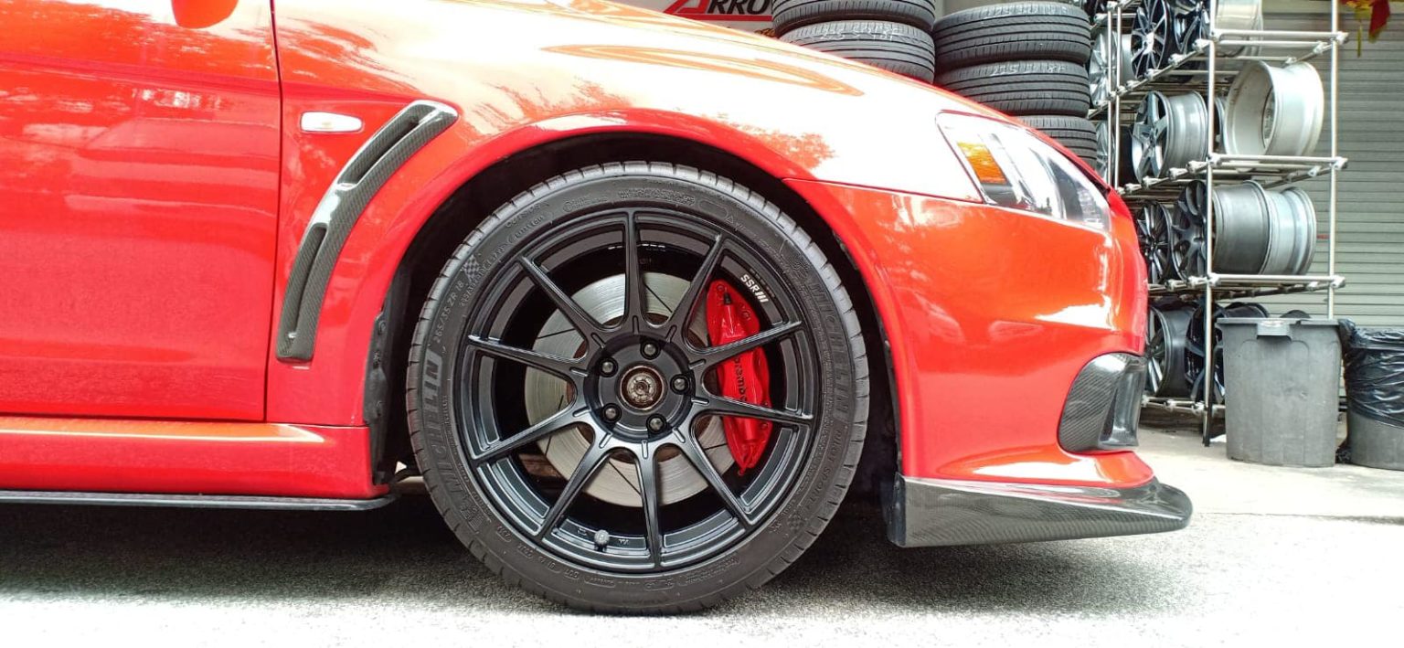 Mitsubishi Evolution X Red SSR GTX01 | Wheel Front