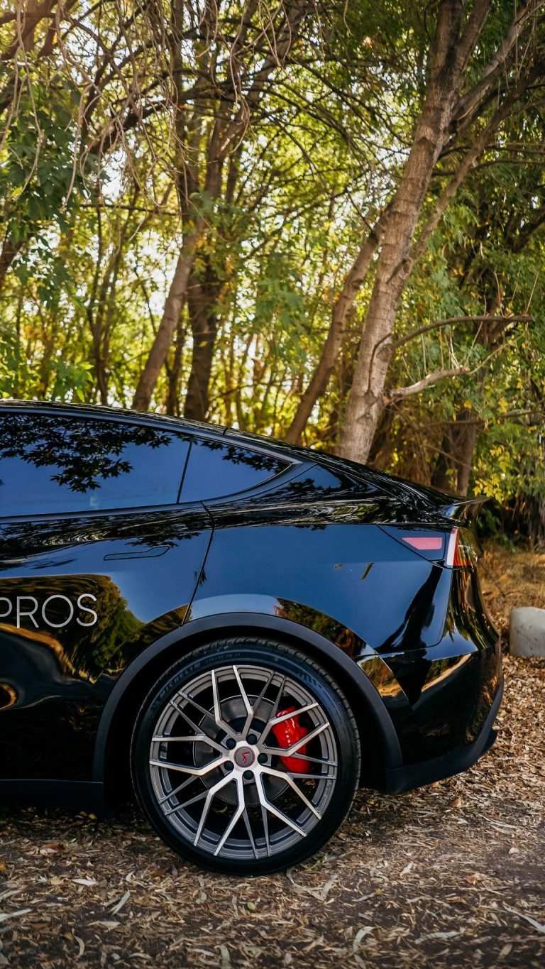 Tesla Model Y Black Vision Forged VF005 | Wheel Front
