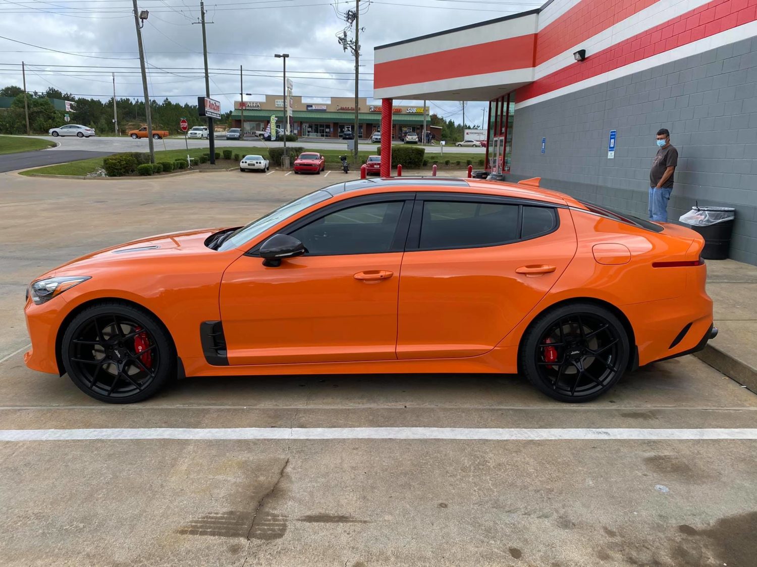 Kia Stinger GT Orange American Racing AR924 Crossfire | Wheel Front