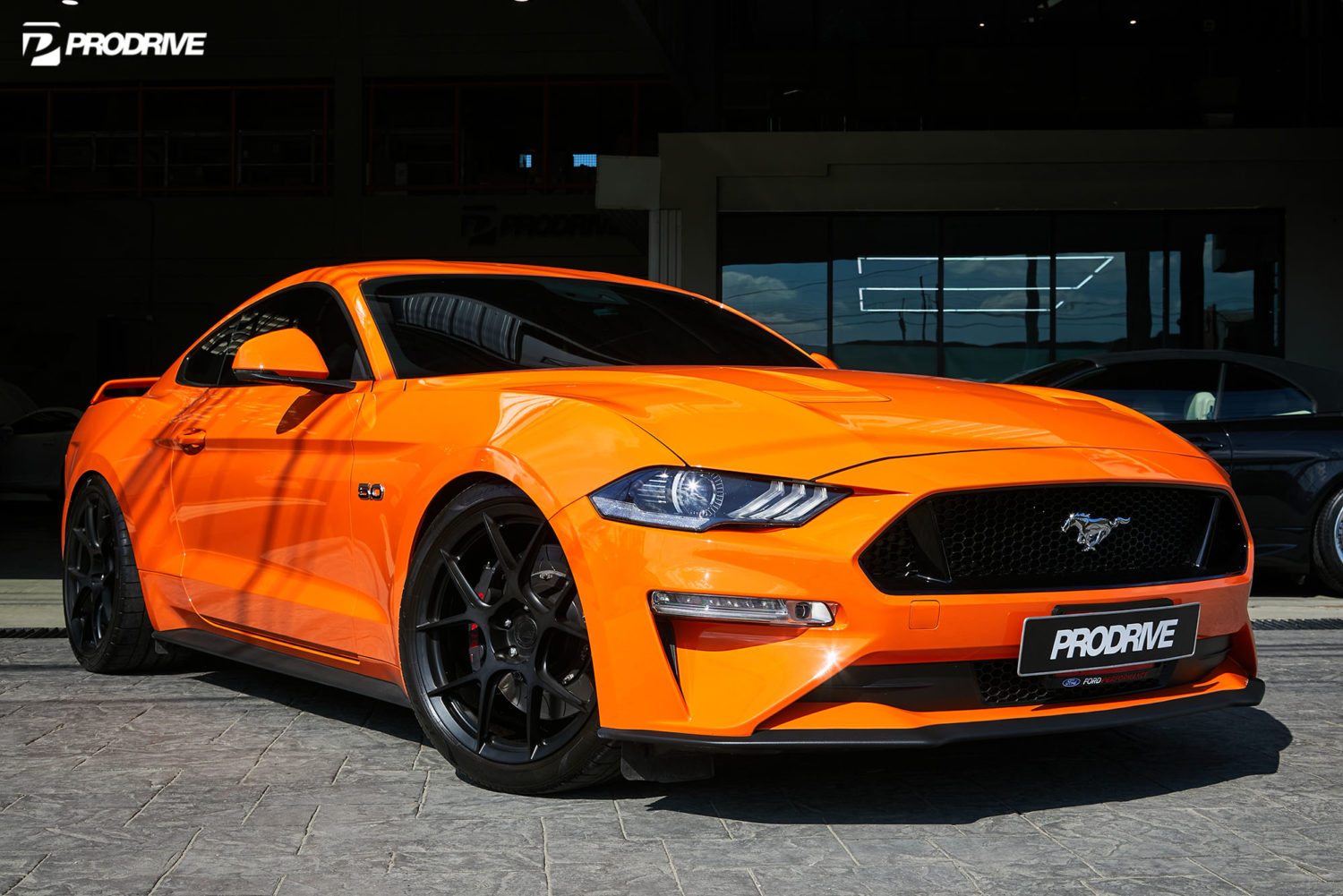 Ford Mustang S550 Orange BC Forged KL11 | Wheel Front