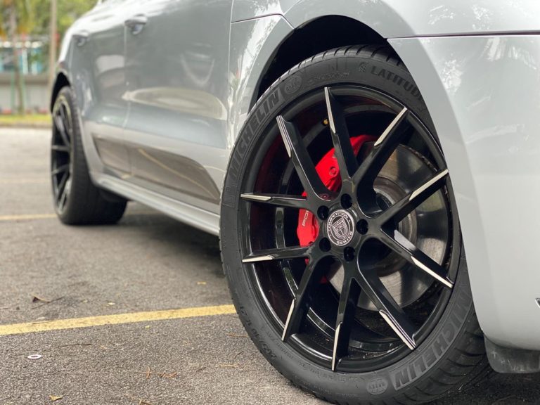 Porsche Macan Turbo Grey Lexani Stuttgart | Wheel Front