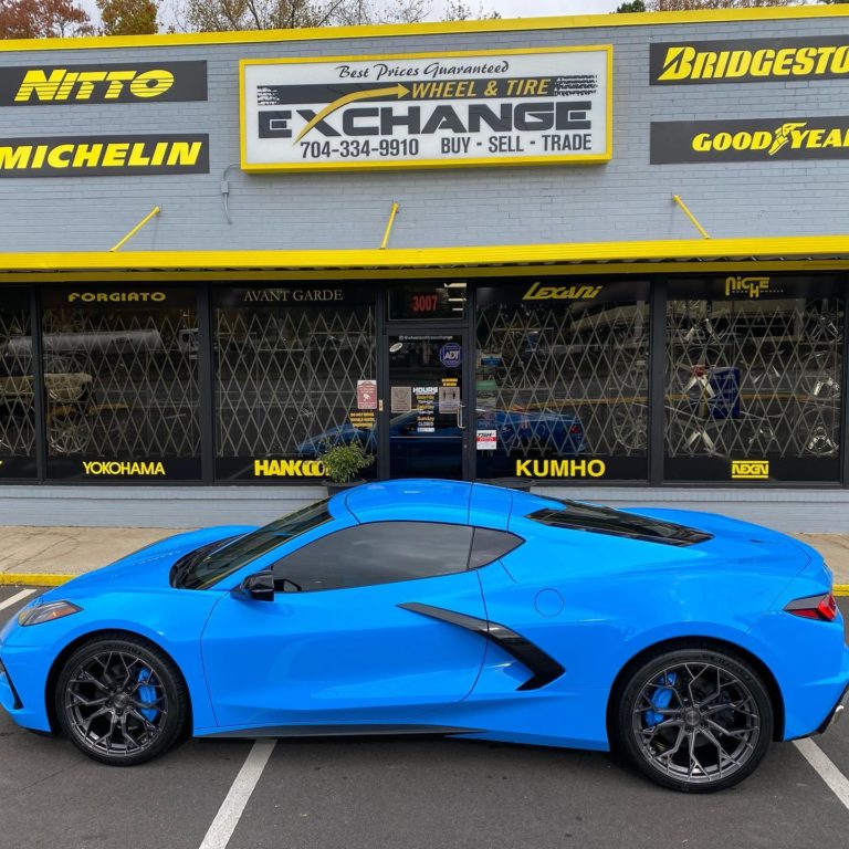 Chevrolet Corvette C8 Stingray Rapid Blue Stance SF10 | Wheel Front