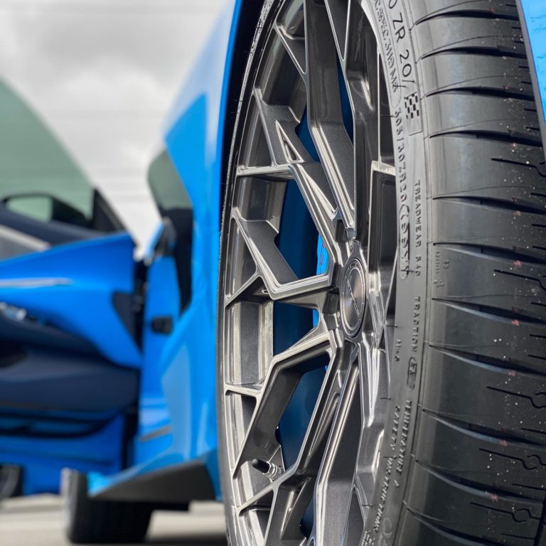 Chevrolet Corvette C8 Stingray Rapid Blue Stance SF10 | Wheel Front