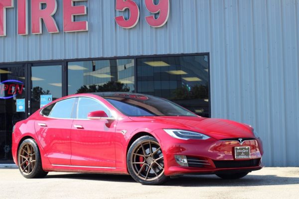 Tesla Model S Red Ferrada F8-FR8 | Wheel Front