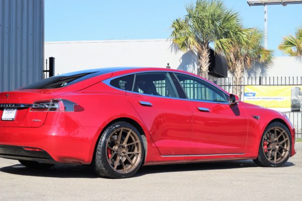 Tesla Model S Red Ferrada F8-FR8 | Wheel Front