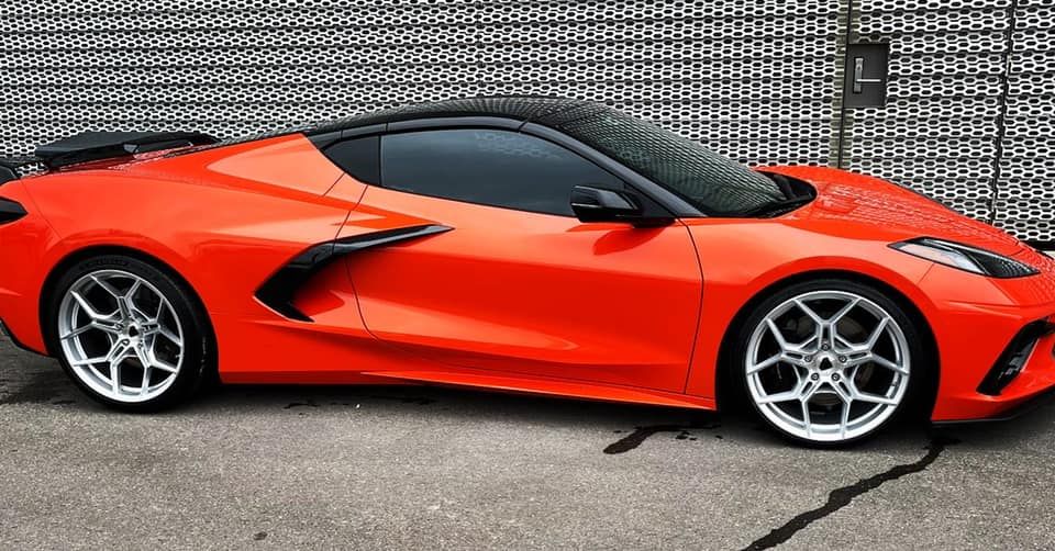 Chevrolet Corvette C8 Stingray Orange Blaque Diamond BD-F25