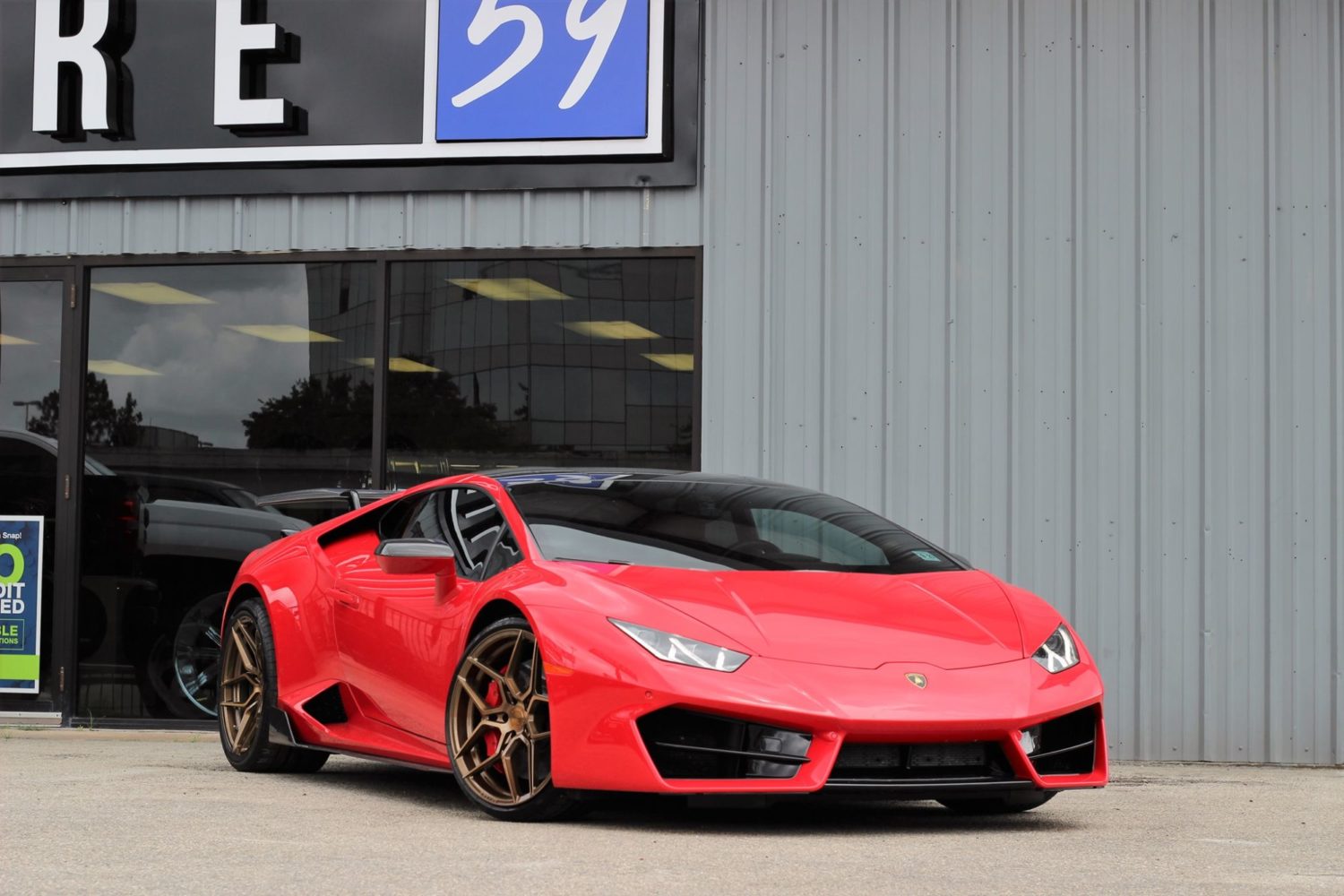 Lamborghini Huracan Red with Bronze Rohana RFX11 | Wheel Front