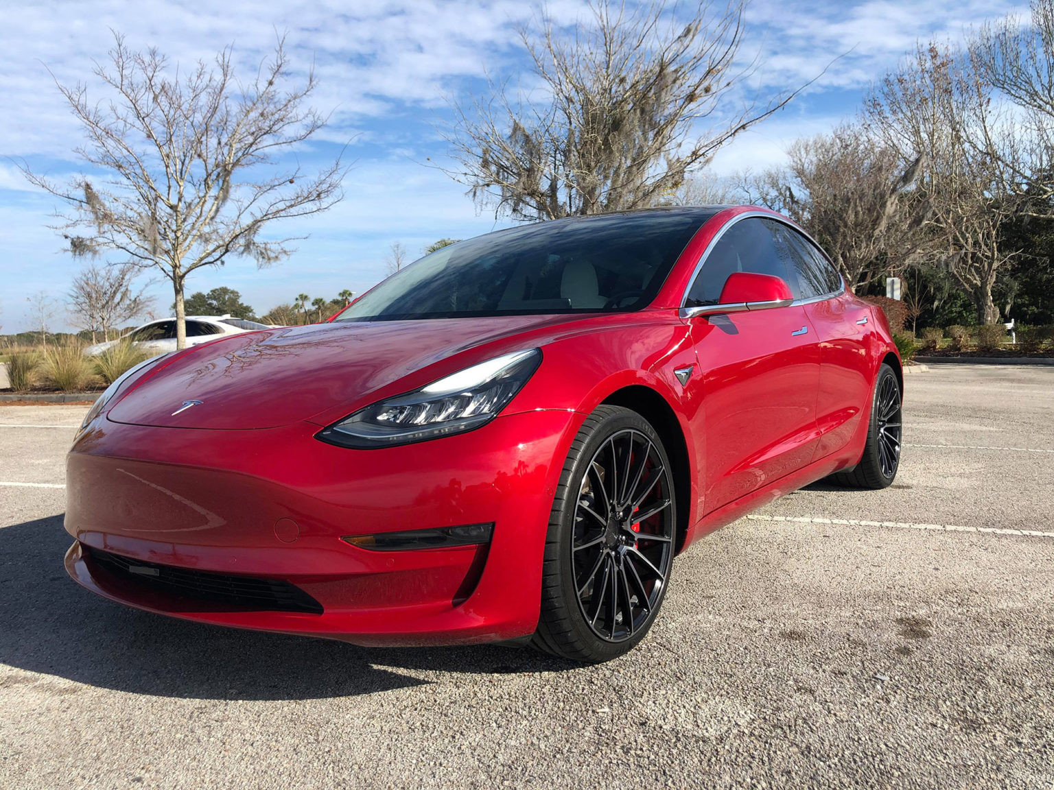 Tesla Model 3 Red Savini BM16 | Wheel Front
