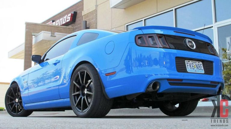 Ford Mustang S197 Blue TSW Interlagos | Wheel Front