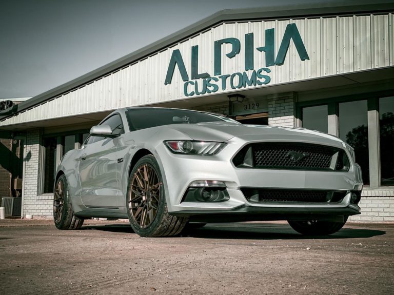 Ford Mustang GT S550 Silver Niche Gamma M191 | Wheel Front
