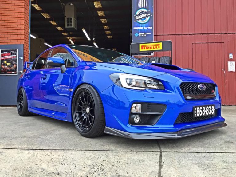 Subaru WRX/STI VA Blue Enkei NT03+M | Wheel Front