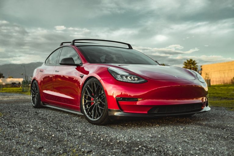 Tesla Model 3 Red Ambit FC20 | Wheel Front