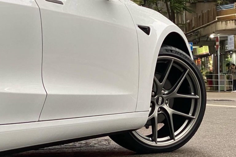 Tesla Model 3 White BBS CI-R | Wheel Front