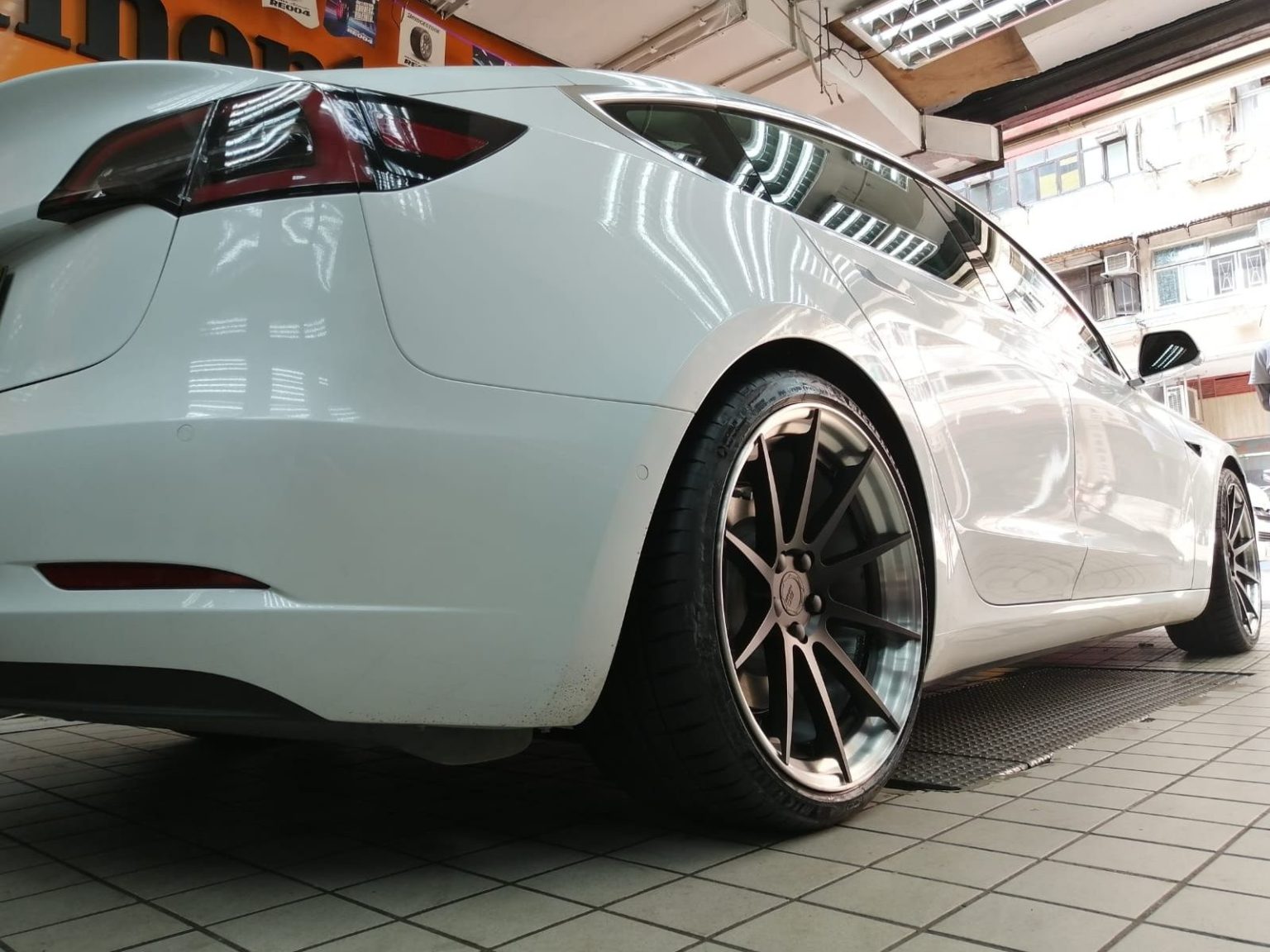 Tesla Model 3 White BC Forged HC010 | Wheel Front