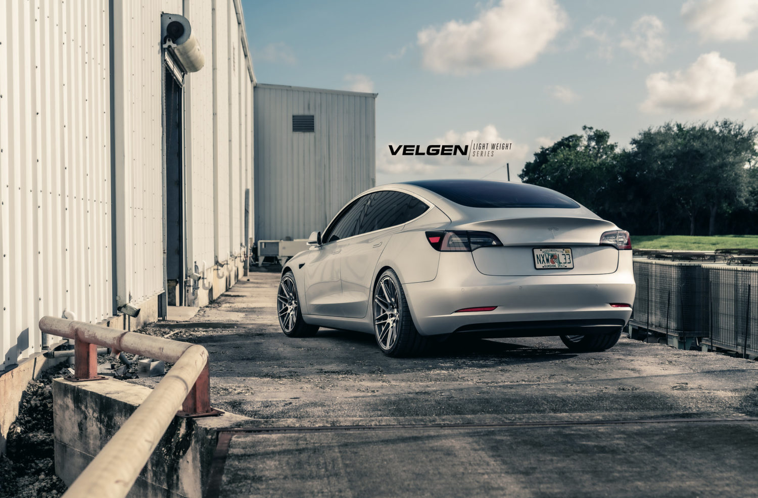 Tesla Model 3 Grey Velgen VF9 | Wheel Front