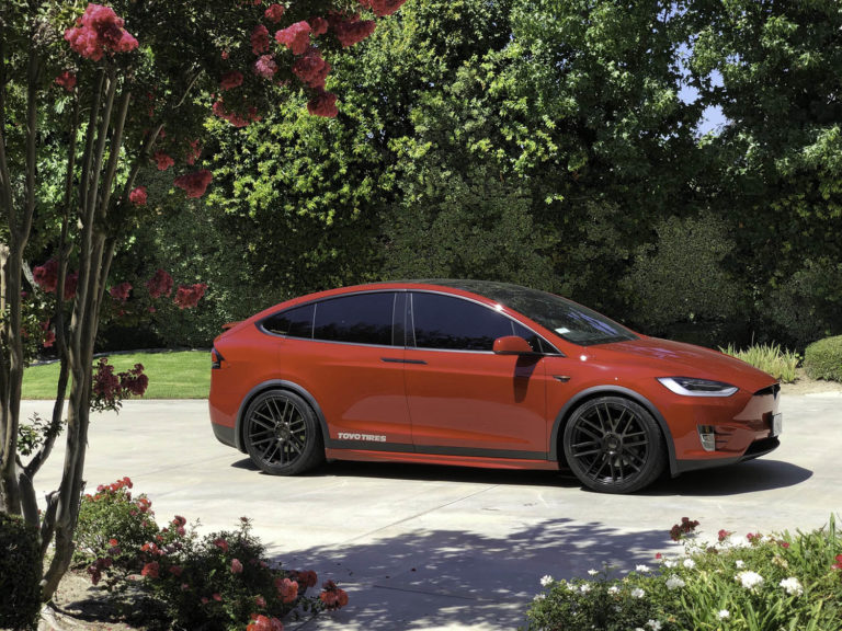 Tesla Model X Red TSW Mosport | Wheel Front