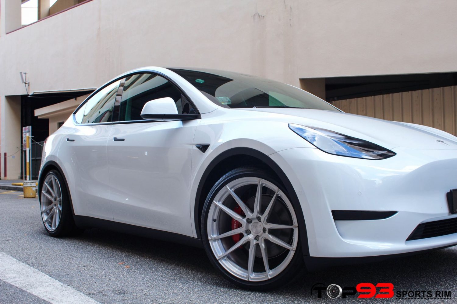 Tesla Model Y White BC Forged EH301 | Wheel Front