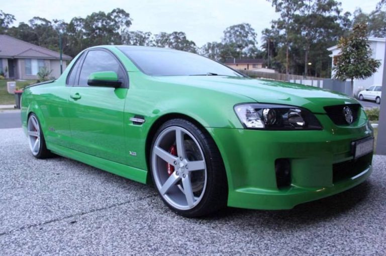 Holden Commodore VE SS Ute Green with Vossen CV3-R Aftermarket Wheels ...