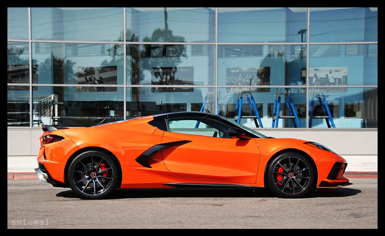 Chevrolet Corvette C8 Stingray Orange Vossen HF-3