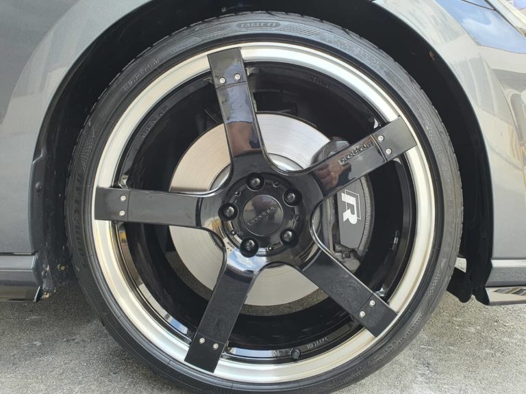 Volkswagen Golf R Mk7 Grey Prodrive GC-05N | Wheel Front